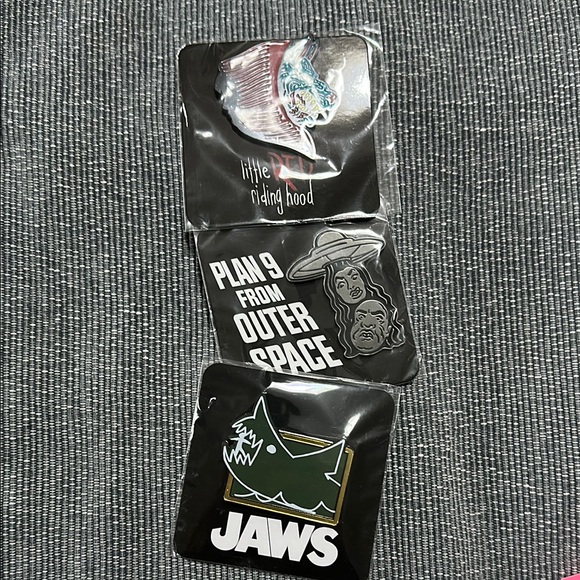 Jewelry | Horror Movie Large Enamel Pin Set Loot Crate Fright Jaws Plan ...